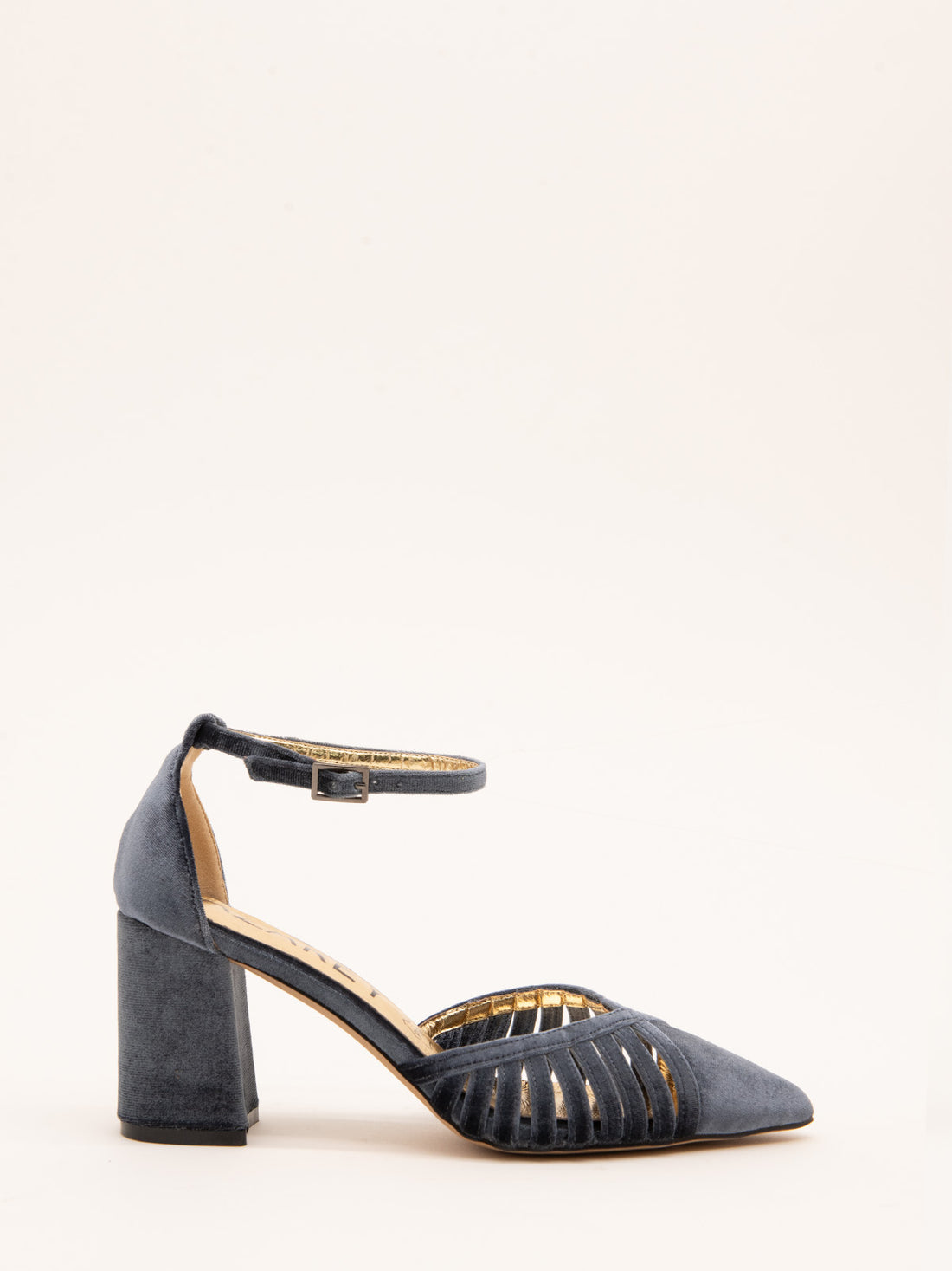 Azarey: Zapatos para mujer elegantes y actuales | Tienda Online ...