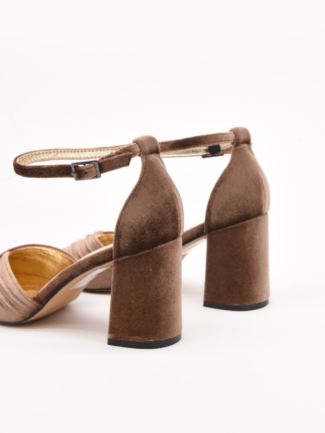 Azarey: Zapatos para mujer elegantes y actuales | Tienda Online ...